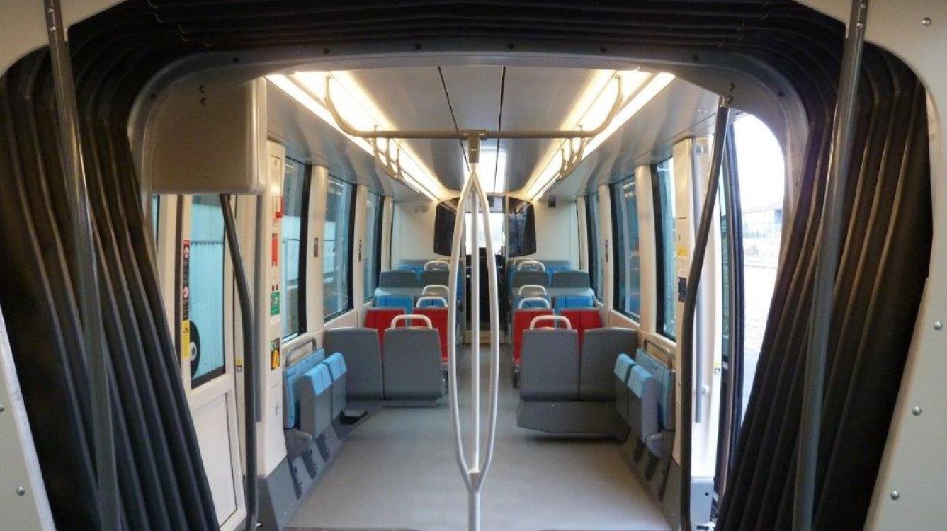 Présentation par IdfM 1ere rame T13 (16/01/2021) | FACS