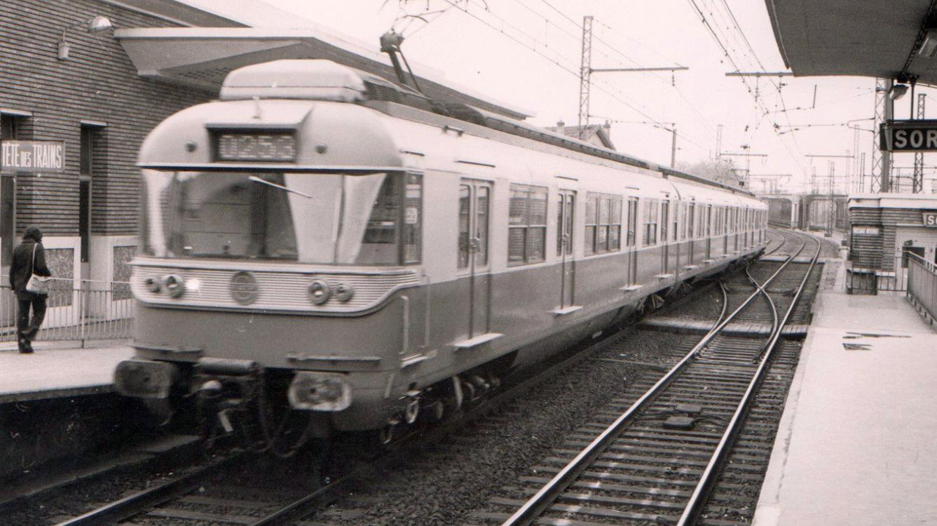 Le RER RATP en 1975 | FACS